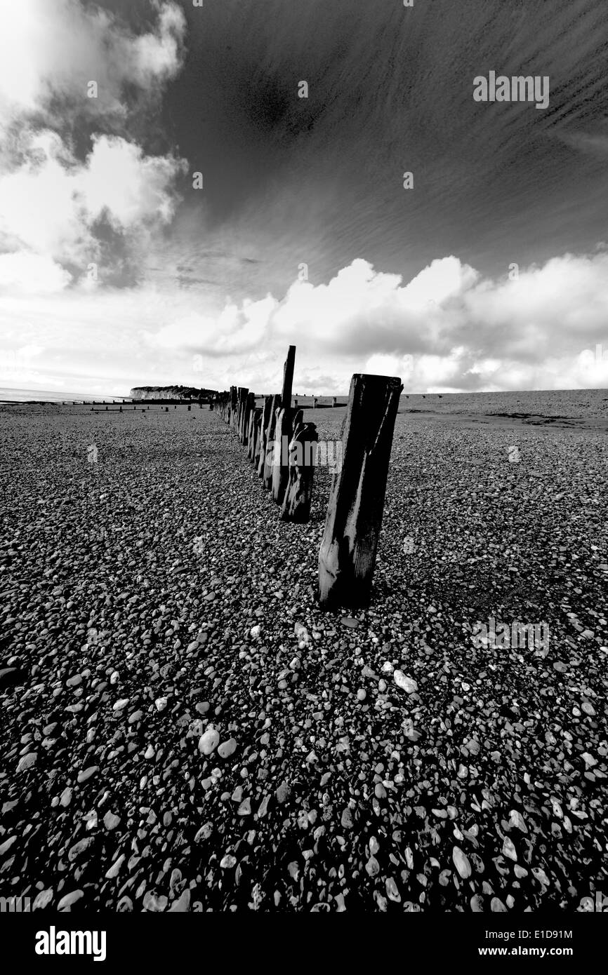 Shingle stones hi-res stock photography and images - Alamy