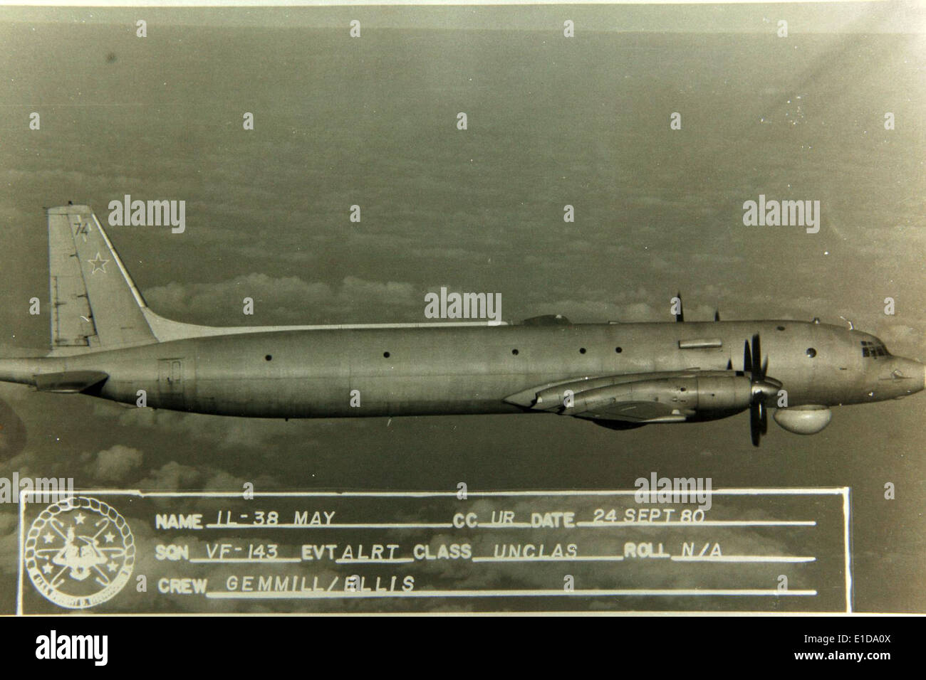 Ilyushin il 38 may hi-res stock photography and images - Alamy