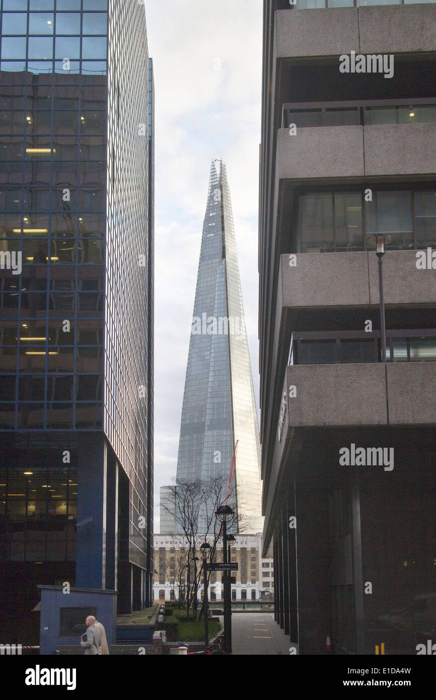 See through buildings hi-res stock photography and images - Alamy