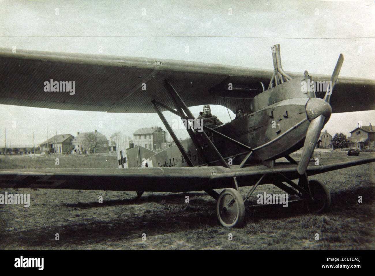 The Junkers J.4 (J I) was a German aircraft designed in the early 20th ...