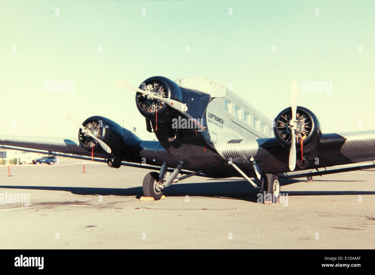 Junkers flugzeug und motorenwerke hi-res stock photography and images ...