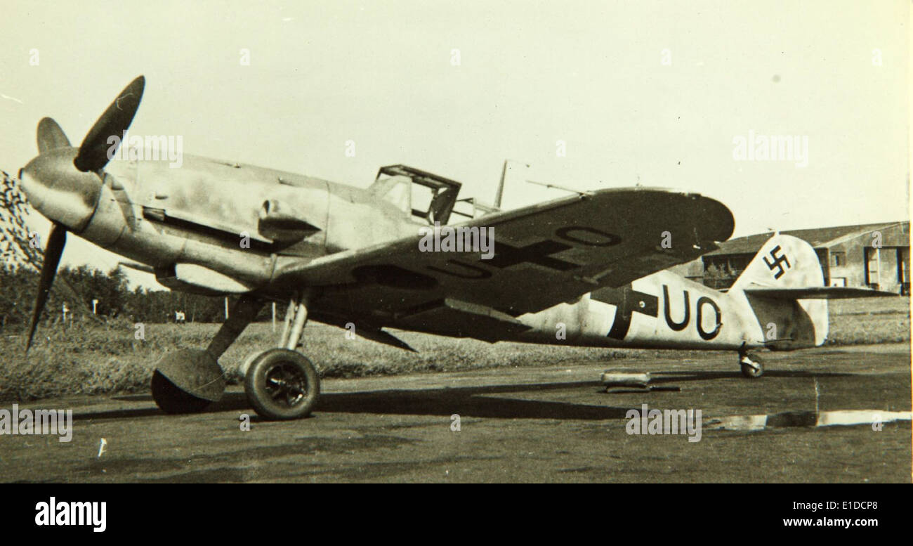 Messerschmitt bf 109 hi-res stock photography and images - Alamy