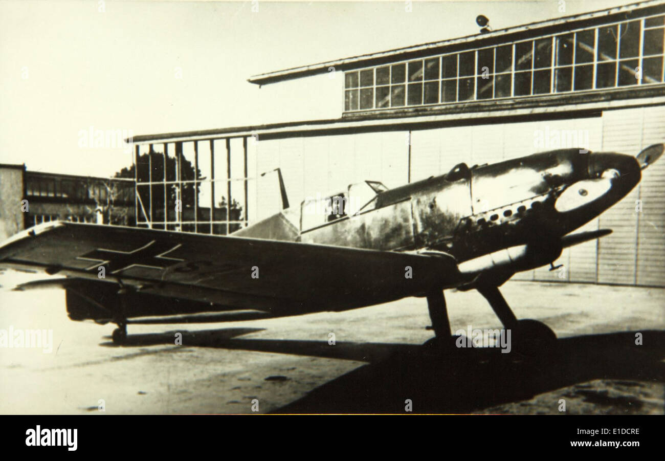 Messerschmitt bf 109 air hi-res stock photography and images - Alamy