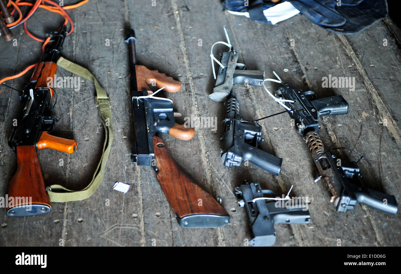 Los Angeles, USA. 31st May, 2014. Surrendered guns are displayed at a ...