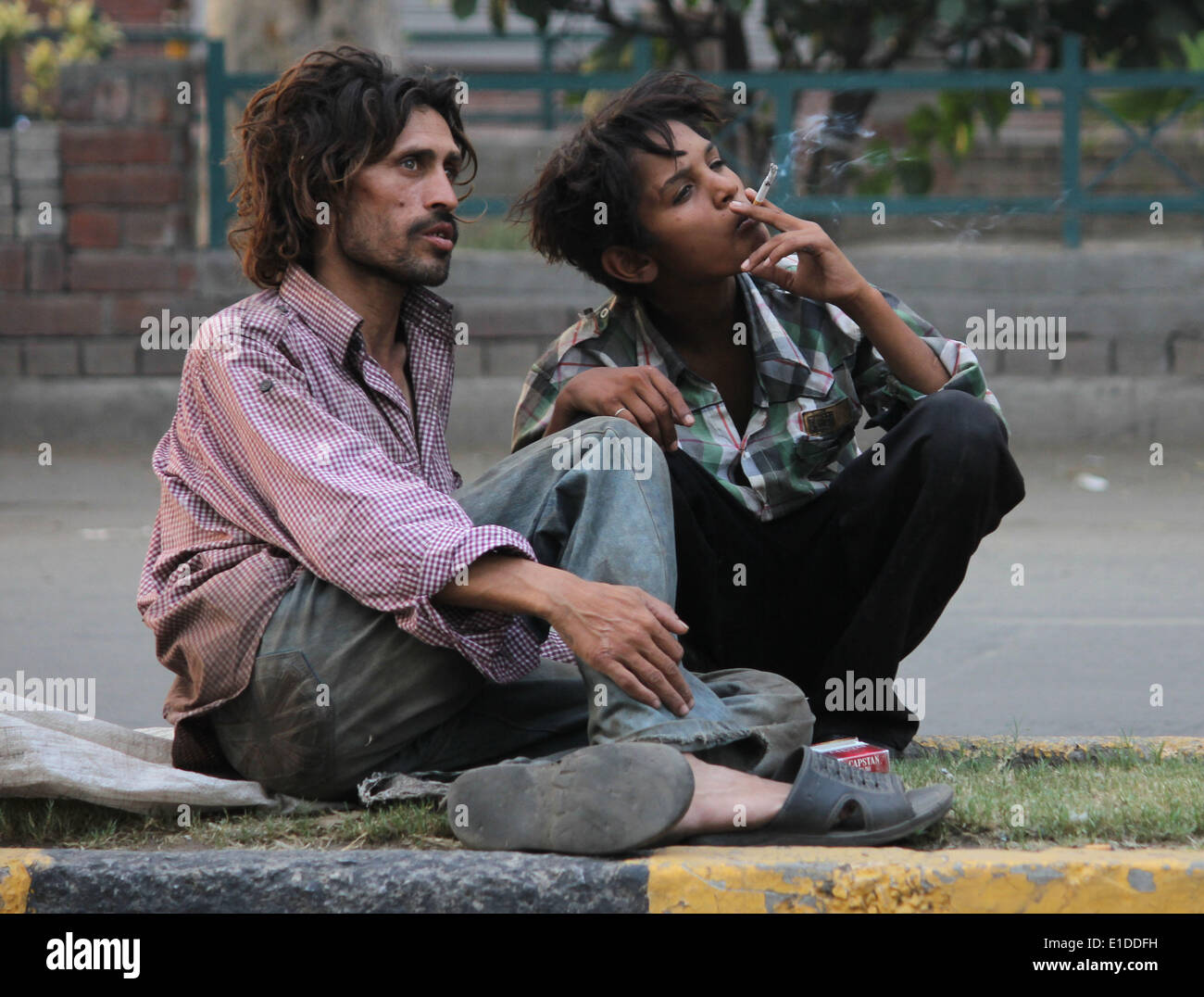 World no tobacco day lahore pakistan hi-res stock photography and ...