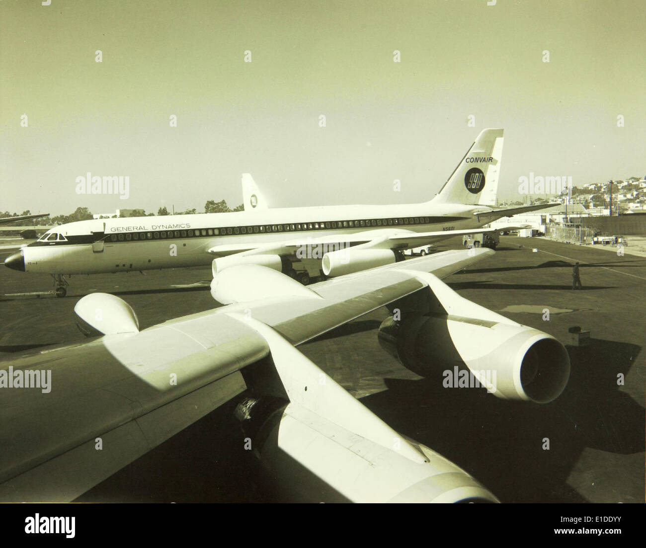 The Convair 880 was a short- to medium-range commercial jet airliner developed in the 1950s ...