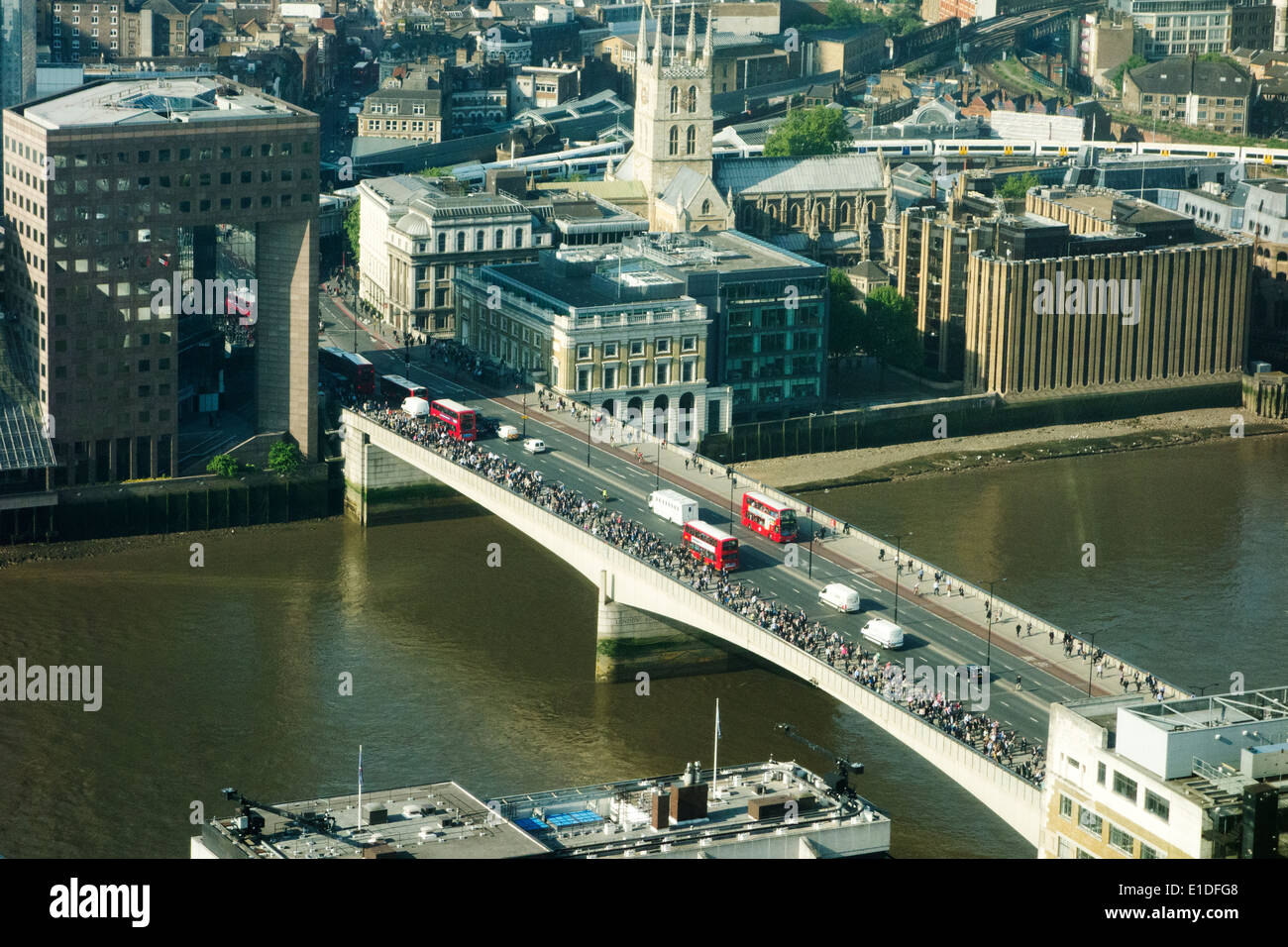 Aerial view of london street hi-res stock photography and images - Alamy
