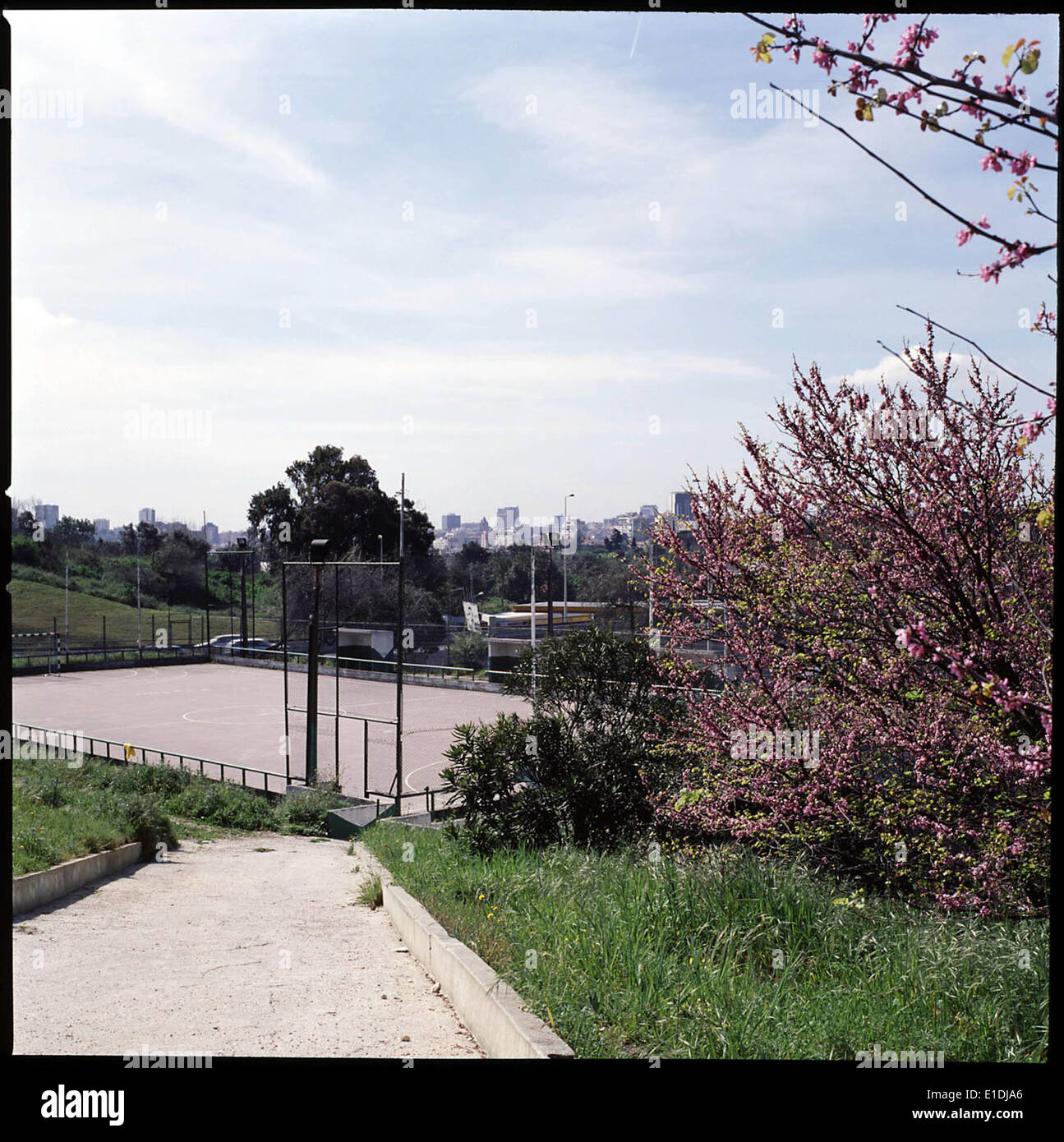 Parque do Vale do Silêncio, Olivais Sul, Lisboa, Portugal Stock Photo ...