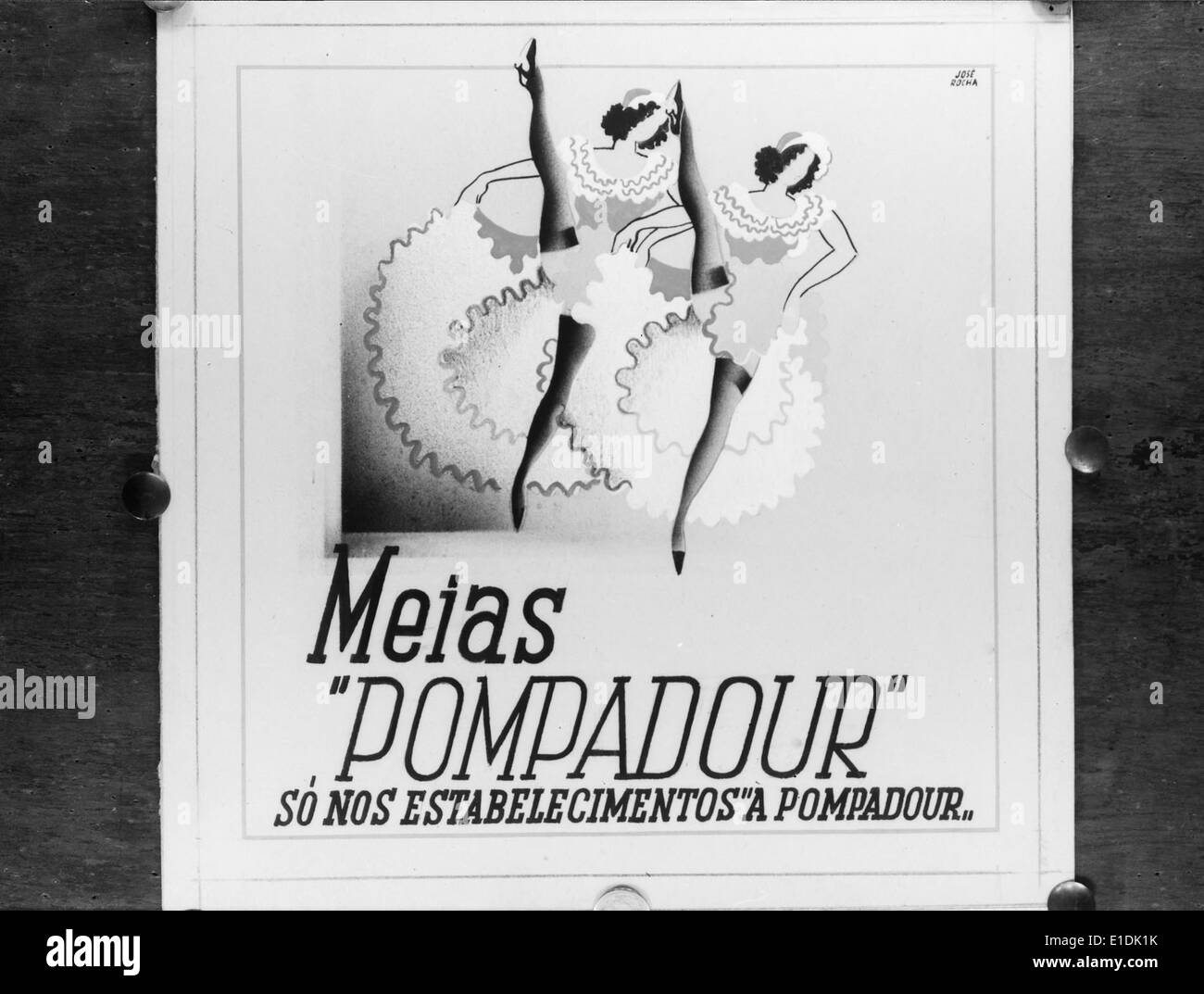 The cartaz publicitário (advertising poster) in Portugal captures the ...