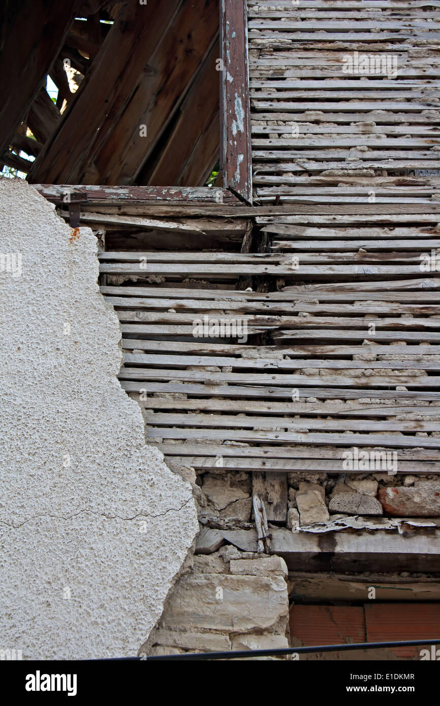 Lath and plaster hi-res stock photography and images - Alamy