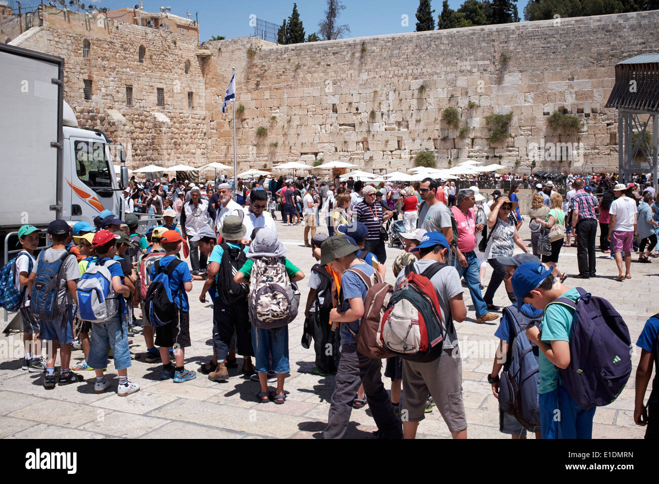 Pilgrims and tourists hi-res stock photography and images - Alamy