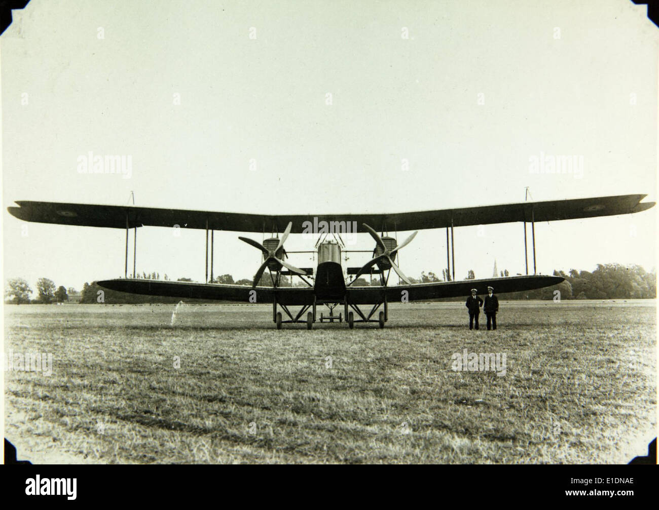 Handley page 0 400 hi-res stock photography and images - Alamy