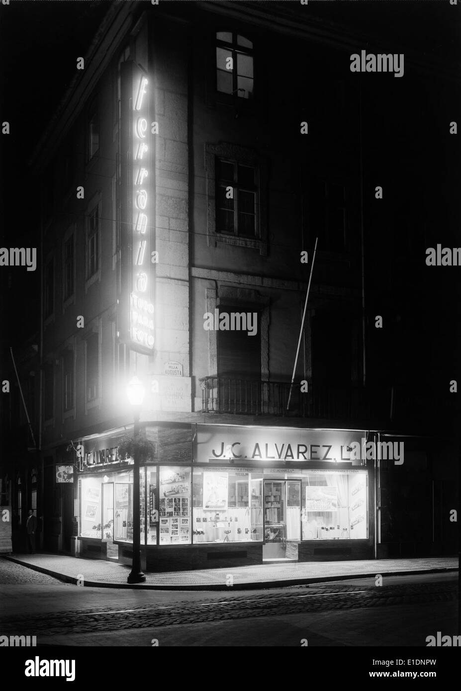 Art store creative business Black and White Stock Photos & Images - Alamy