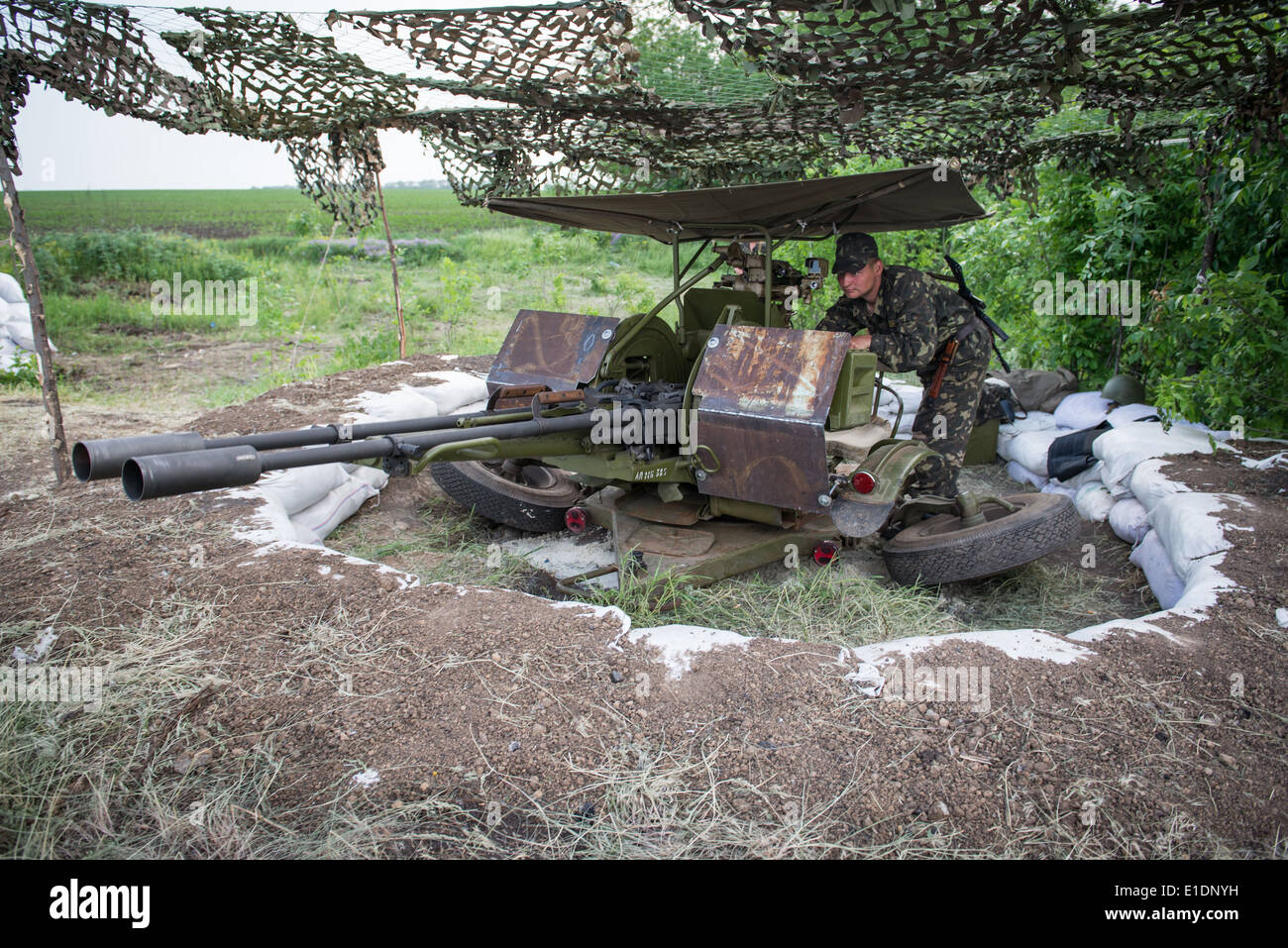 Autocannon hi-res stock photography and images - Alamy