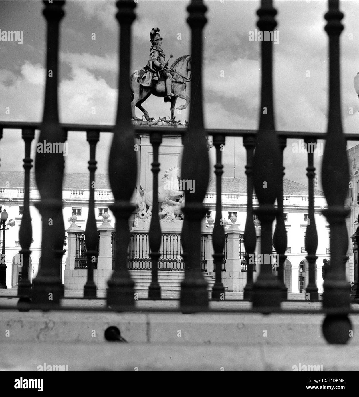 équestre Black and White Stock Photos & Images - Alamy