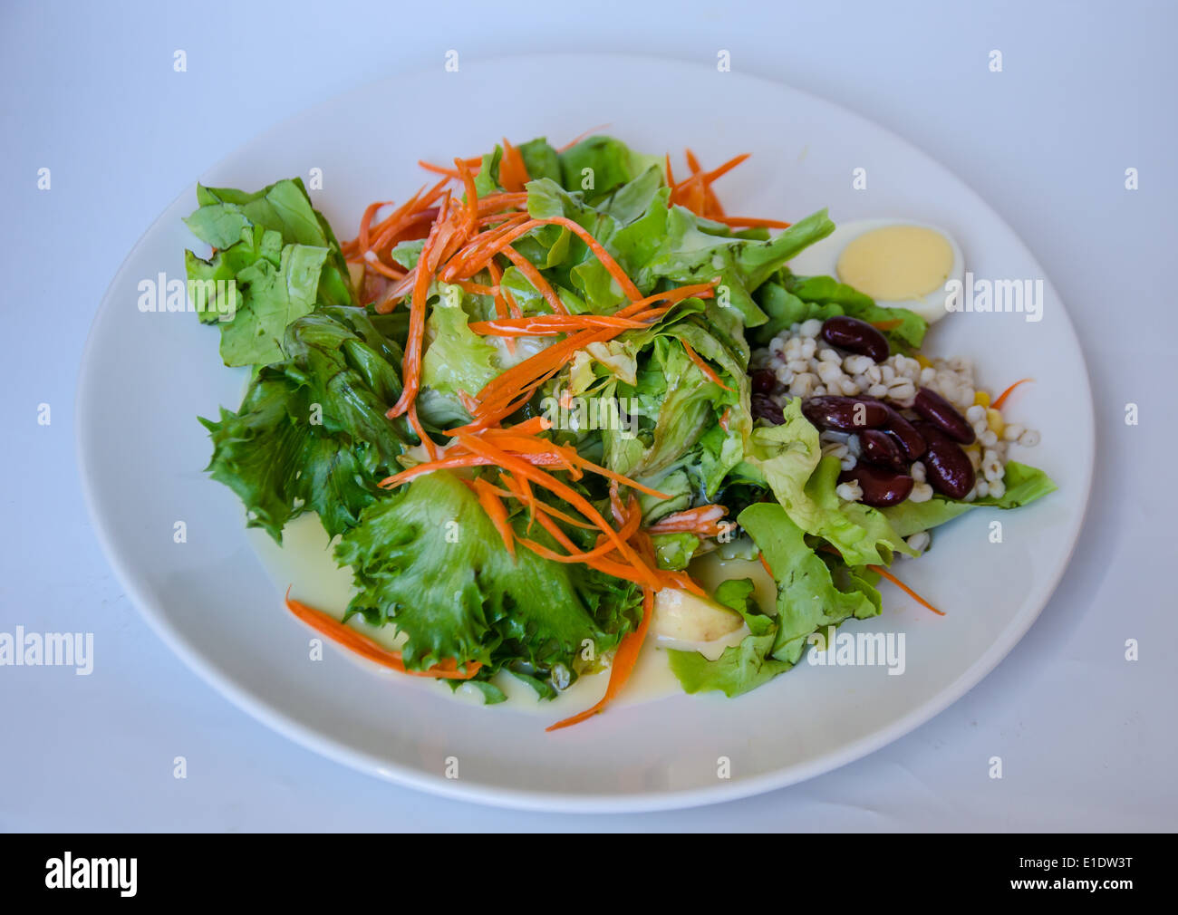 plate of vegetable salad for healthy food Stock Photo - Alamy