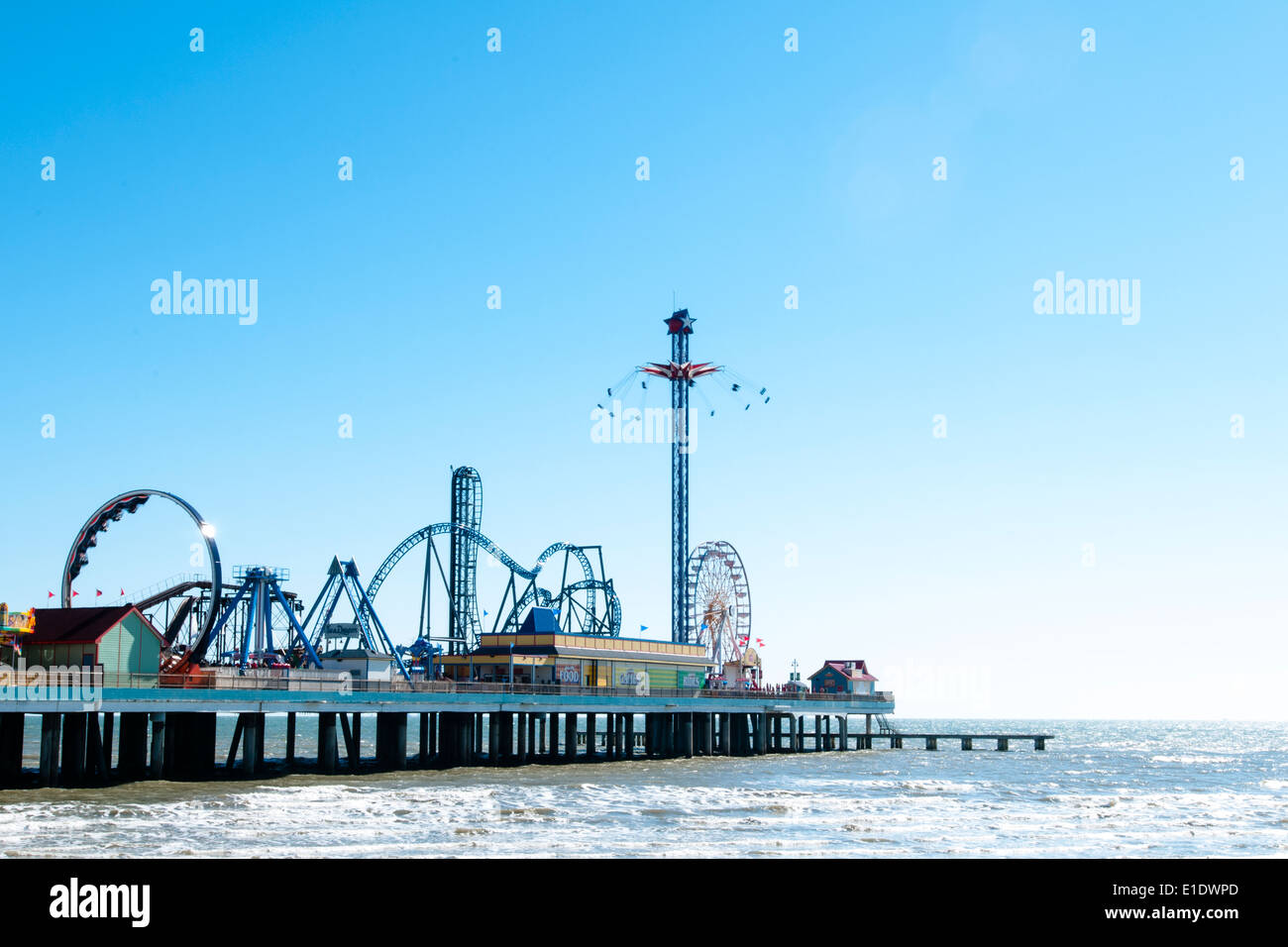 Pleasure Pier, a seaside amusement pier in Galveston, TX USA Stock ...