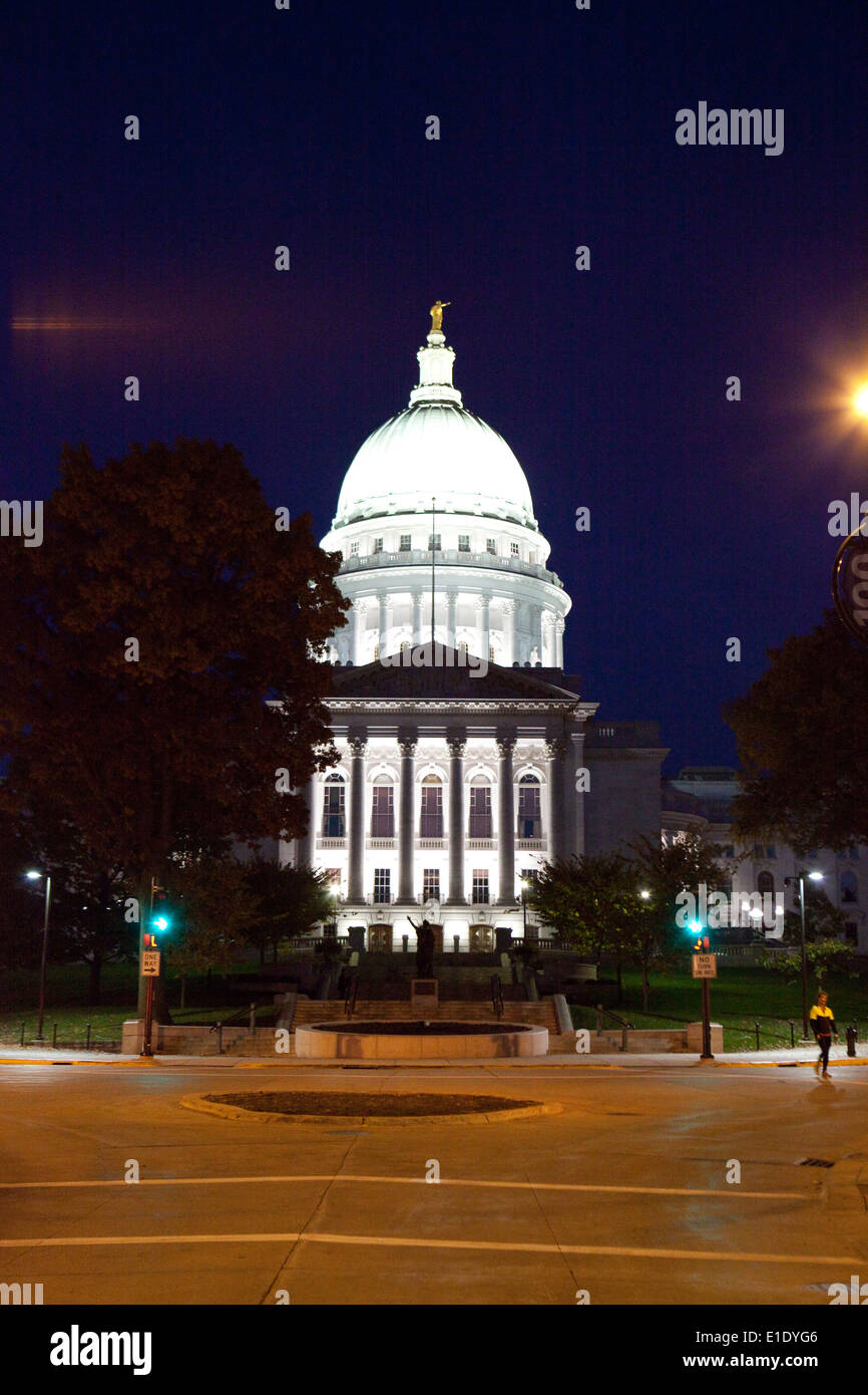 Wisconsin state capitol building hi-res stock photography and images ...