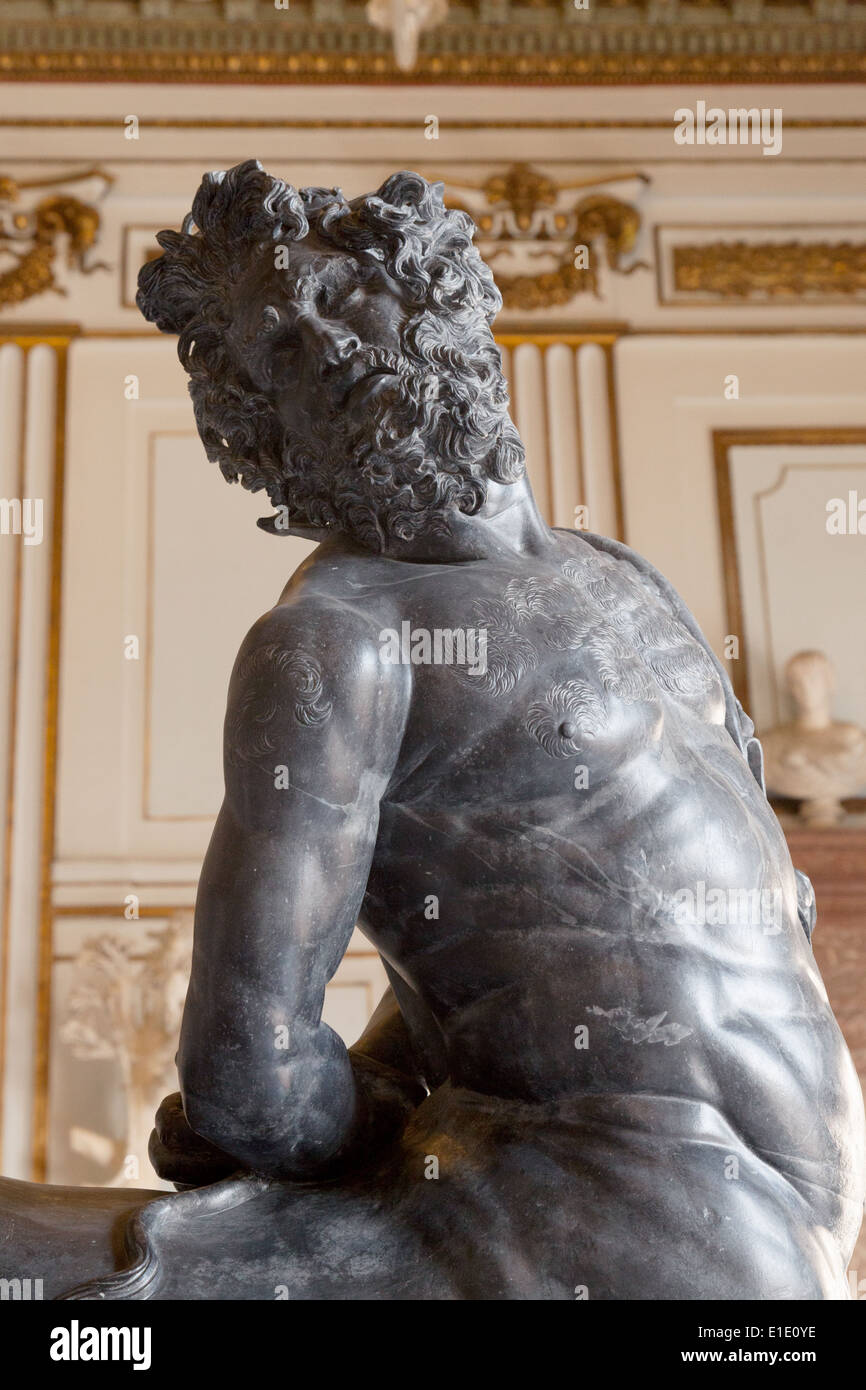 Close up detail of The Old Centaur statue, Musei Capitolini ...