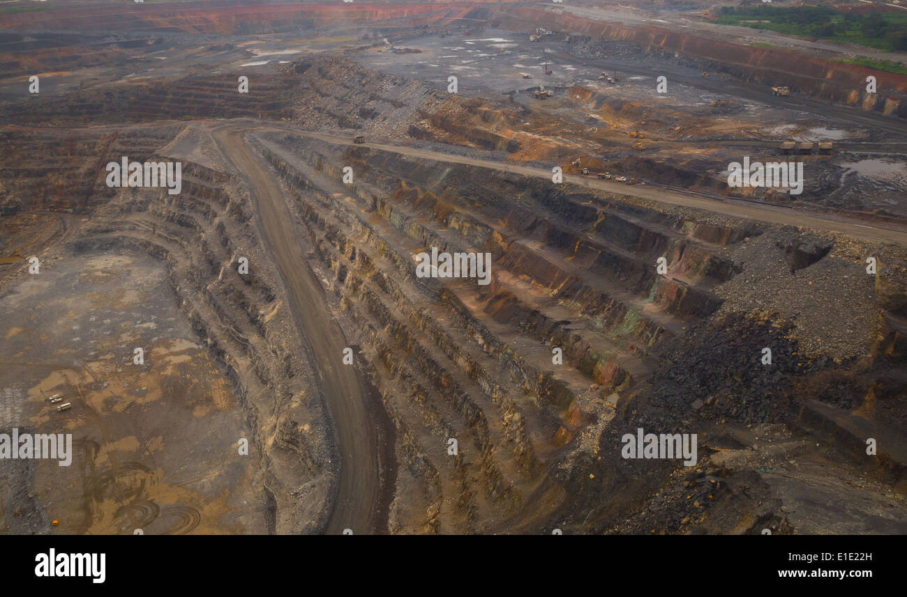 An aerial view of a large, open cast copper and gold mine Stock Photo ...