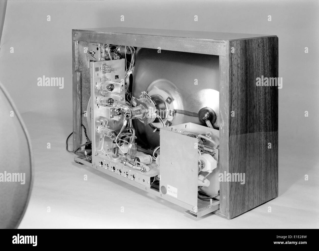The television sets from the 1950s and 1960s in Portugal, designed by ...