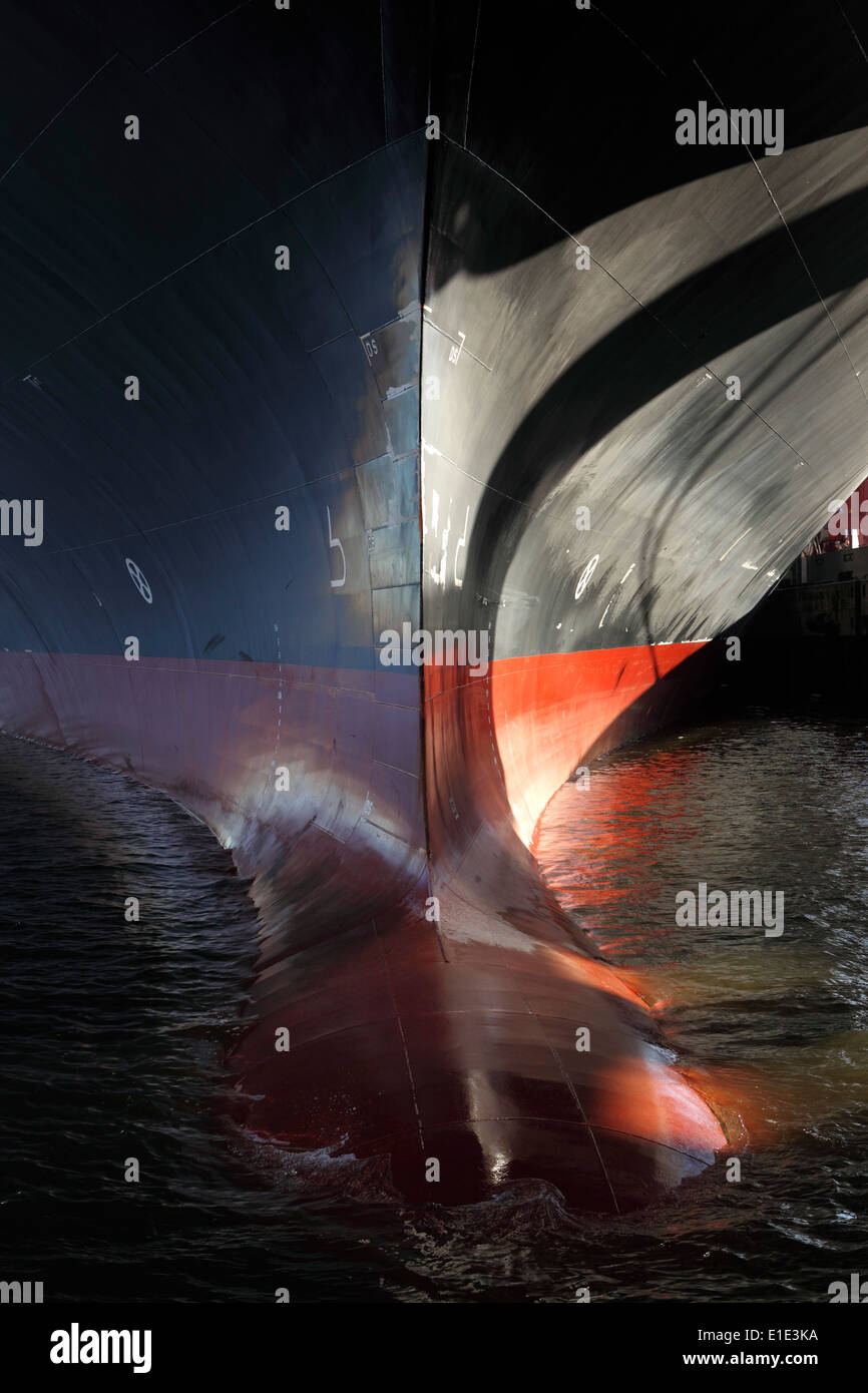 Ship prow hi-res stock photography and images - Alamy