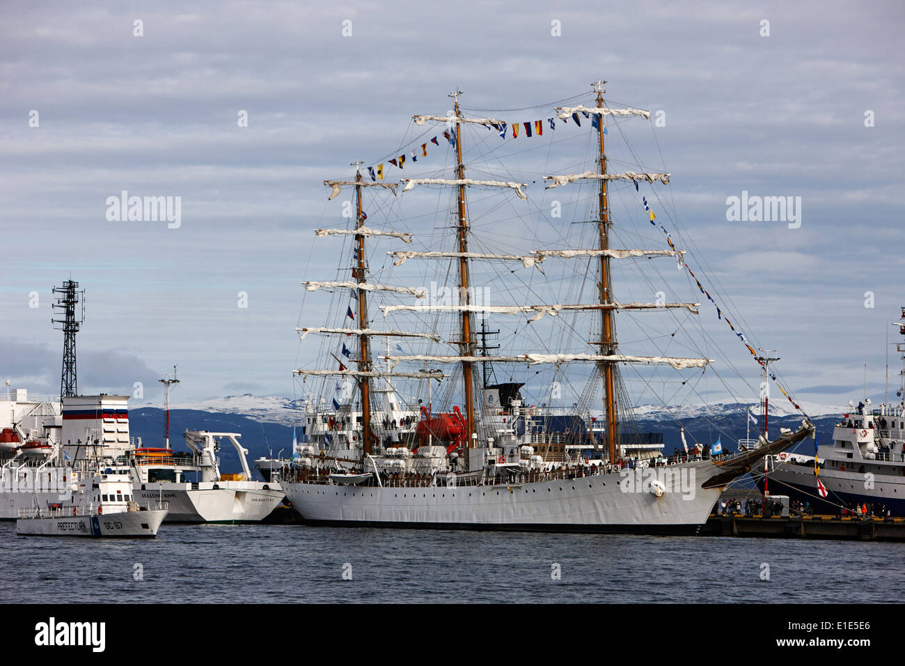 Sail training ship of the argentine navy hi-res stock photography and ...