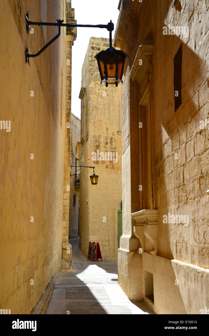 Medieval maltese architecture hi-res stock photography and images - Alamy
