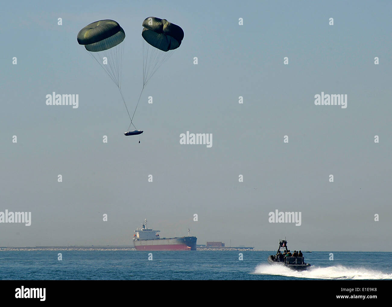 U.S. Navy special warfare combatant-craft crewmen attached to Special ...