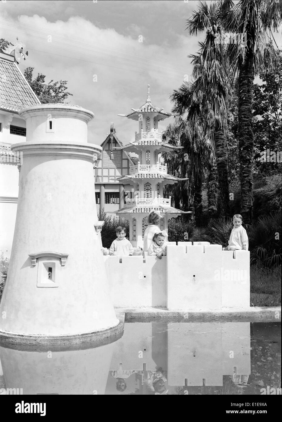 Junta local Black and White Stock Photos & Images - Alamy