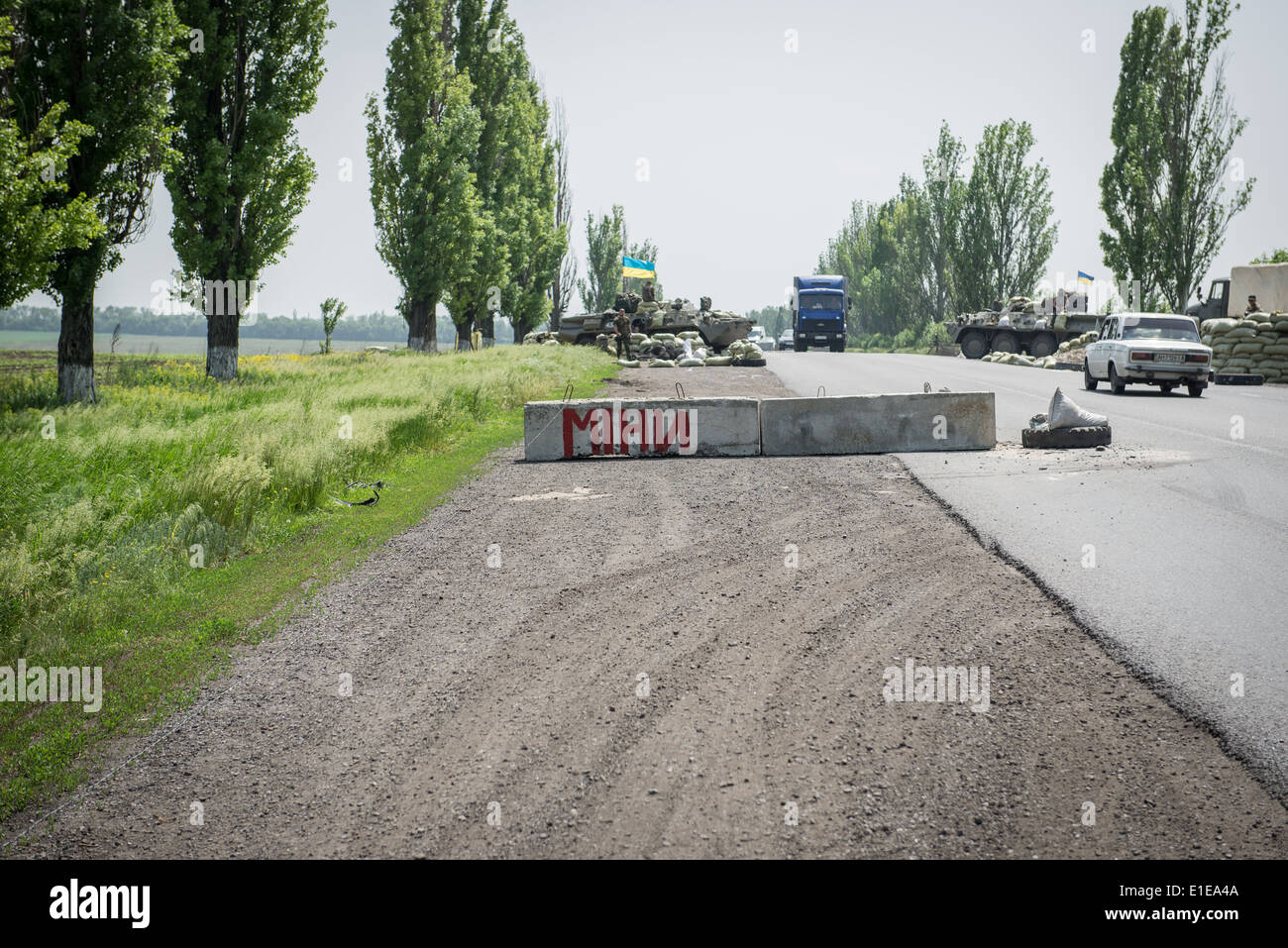 Ukrainian check point outside Donetsk city, check during 2014 conflict ...