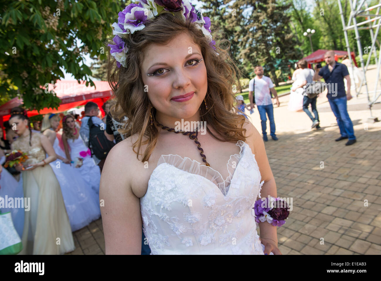 Woman bride ukraine wedding hi-res stock photography and images - Alamy