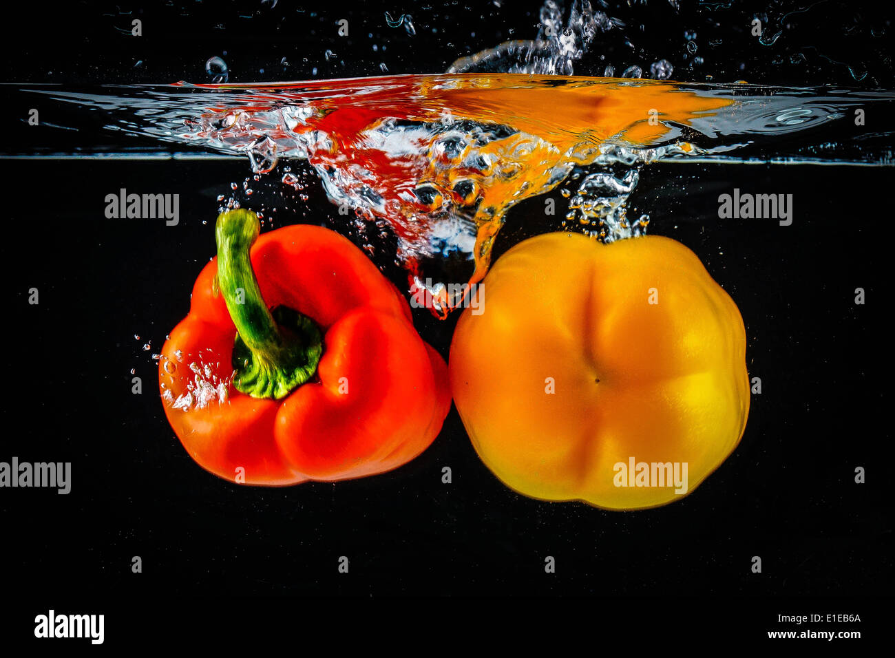 Dropped food kitchen hi-res stock photography and images - Alamy