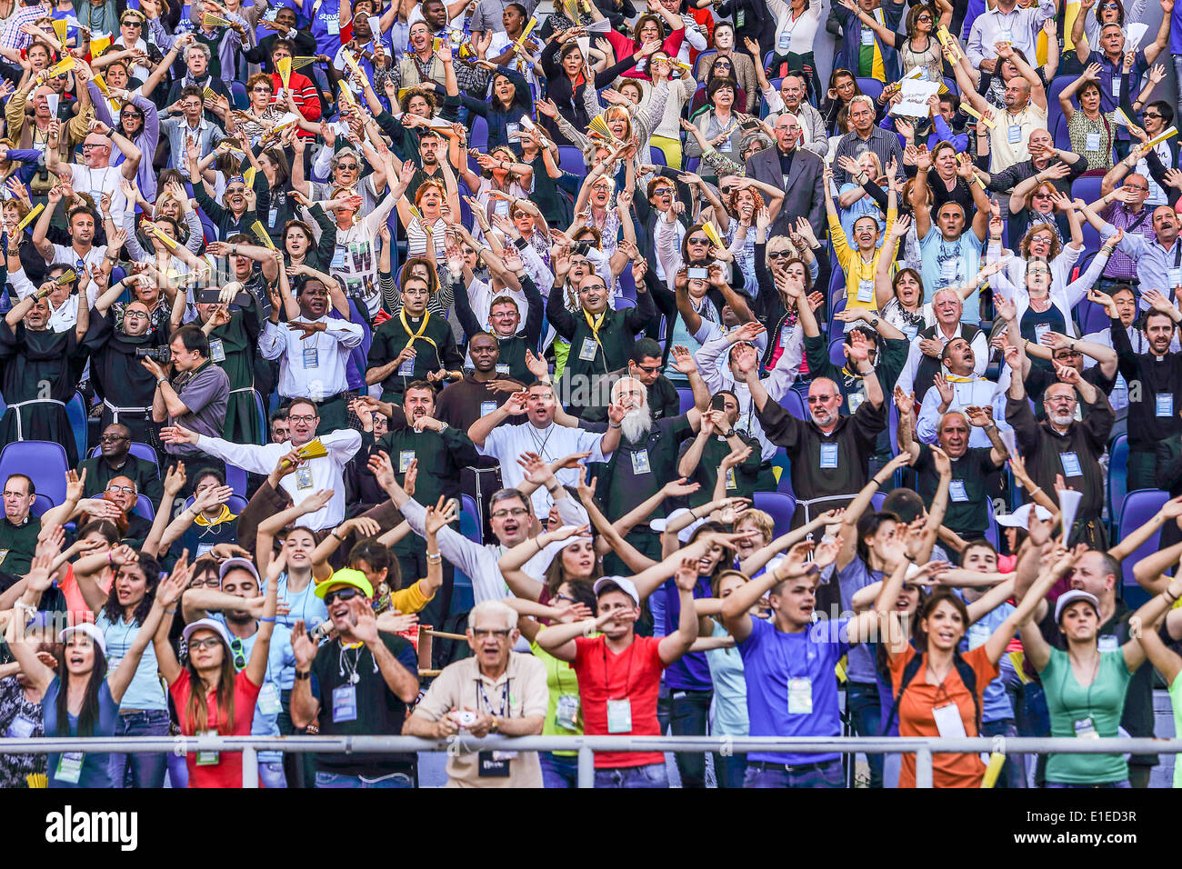 Holy spirit movement hi-res stock photography and images - Alamy