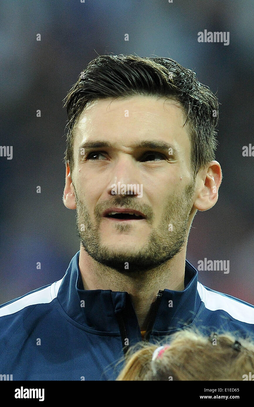 Nice, France. 01st June, 2014. Hugo Lloris (France) prior to kick off ...