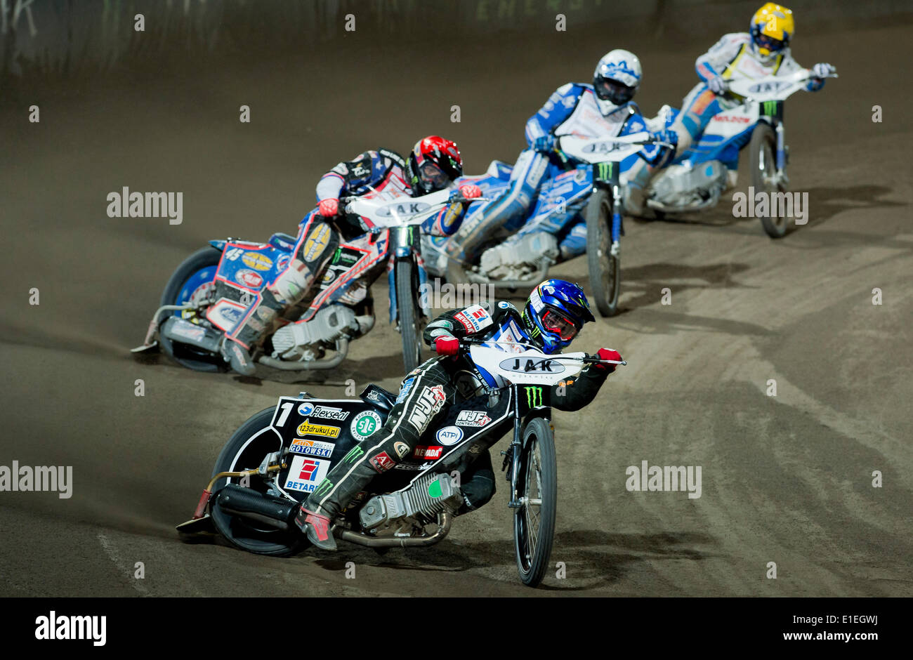 Britain´s Tai Woffinden (front) defended today his 2013 Czech speedway ...