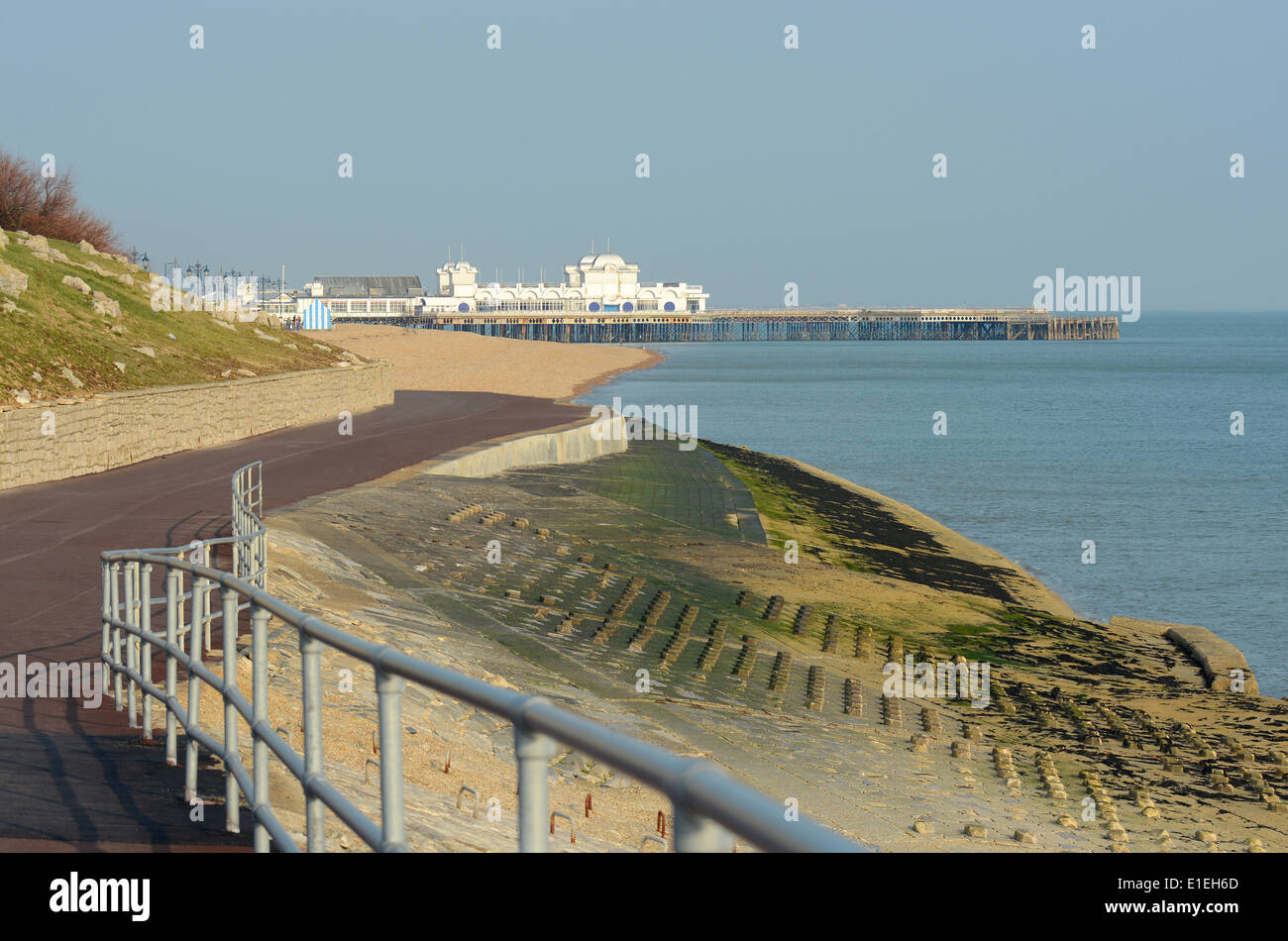 Seafront promenade towards Pier at Southsea in Portsmouth. Hampshire ...