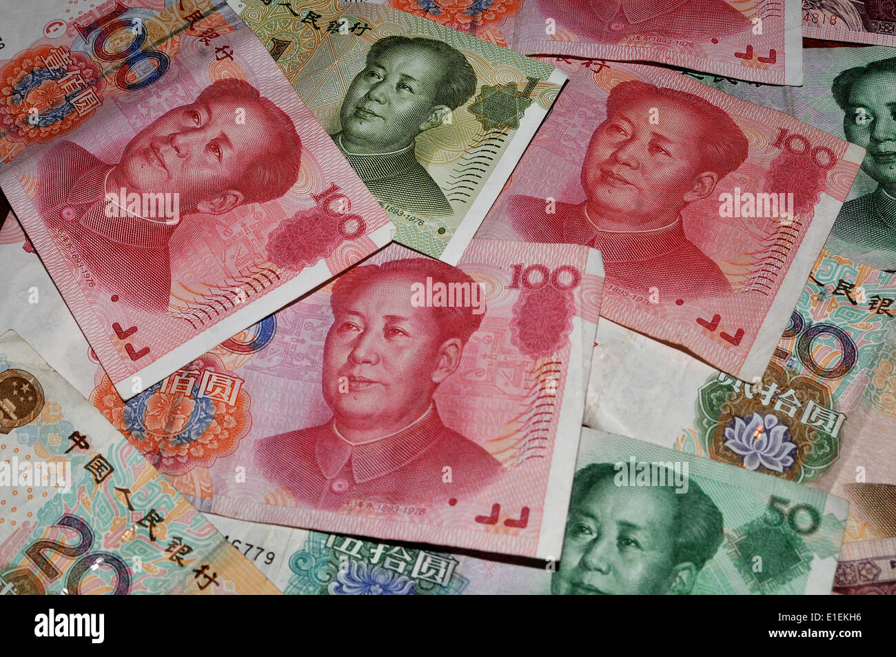 20 yuan note hi-res stock photography and images - Alamy