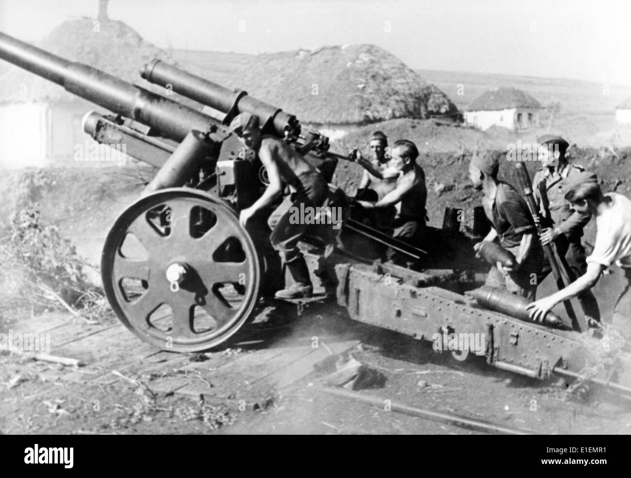 German army uniform ww2 hi-res stock photography and images - Alamy