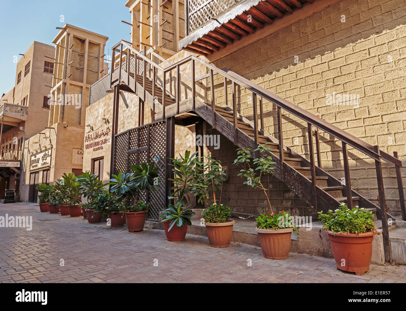 Dubai old town contrast hi-res stock photography and images - Alamy