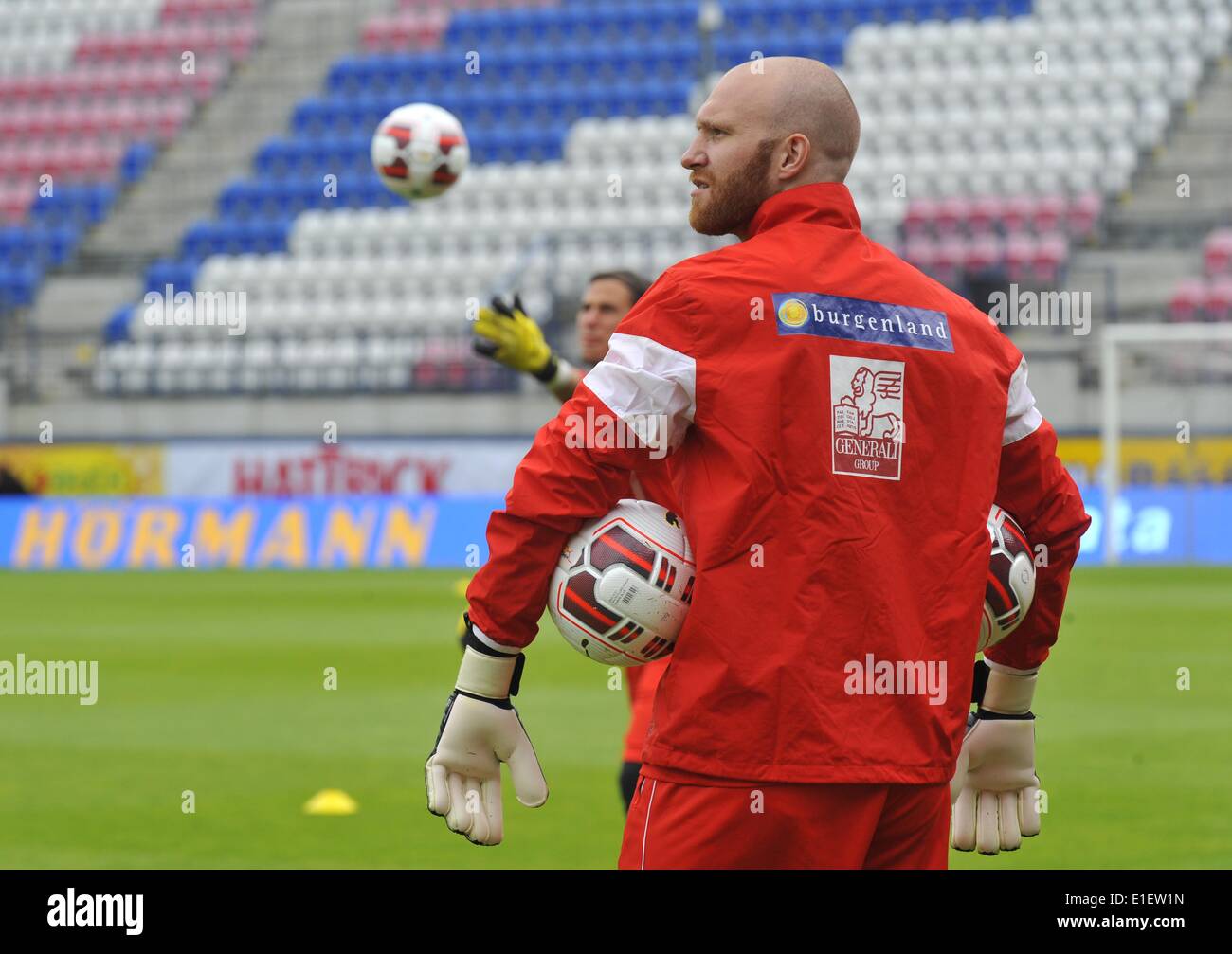 Austria goalkeeper robert almer hi-res stock photography and images - Alamy