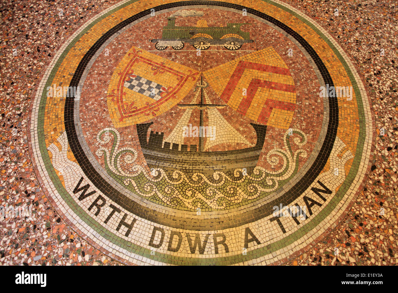 Uk wales cardiff bay pierhead hi-res stock photography and images - Alamy