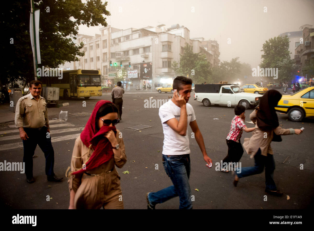 Iran dust storm hi-res stock photography and images - Alamy