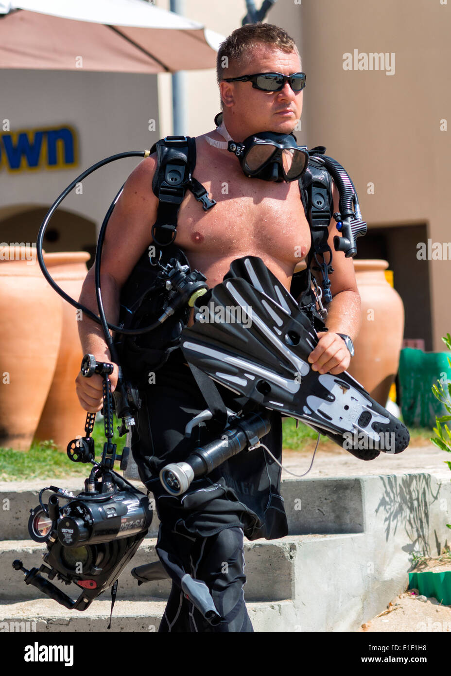 Padi Dive Instructor High Resolution Stock Photography and Images - Alamy