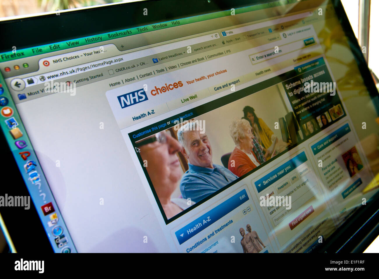 Laptop screen screen showing website hi-res stock photography and ...