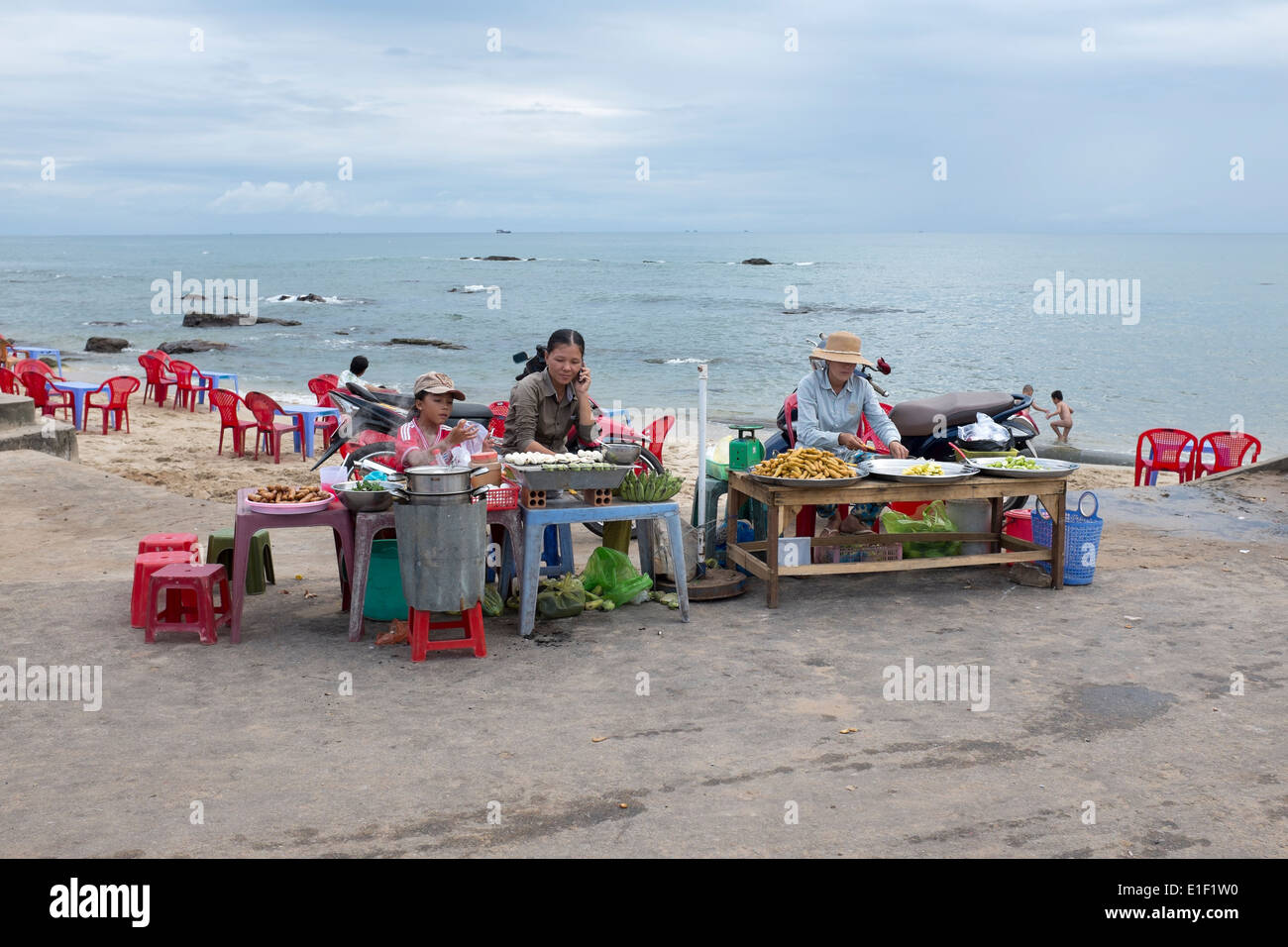 Beach Food Stalls High Resolution Stock Photography and Images - Alamy
