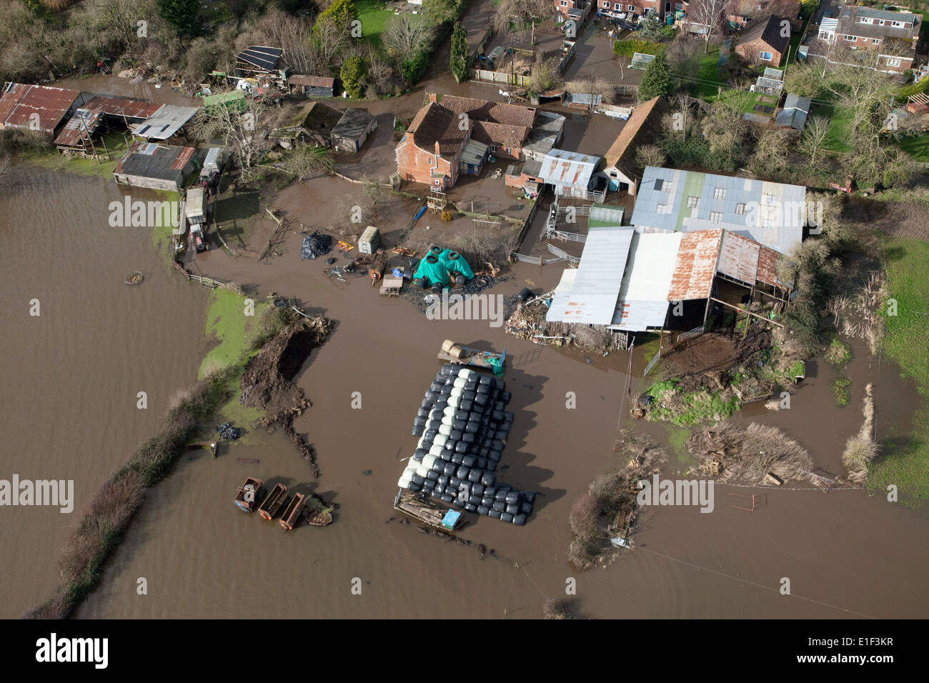 Aerial view of a flooded farm on the Somerset levels Stock Photo - Alamy