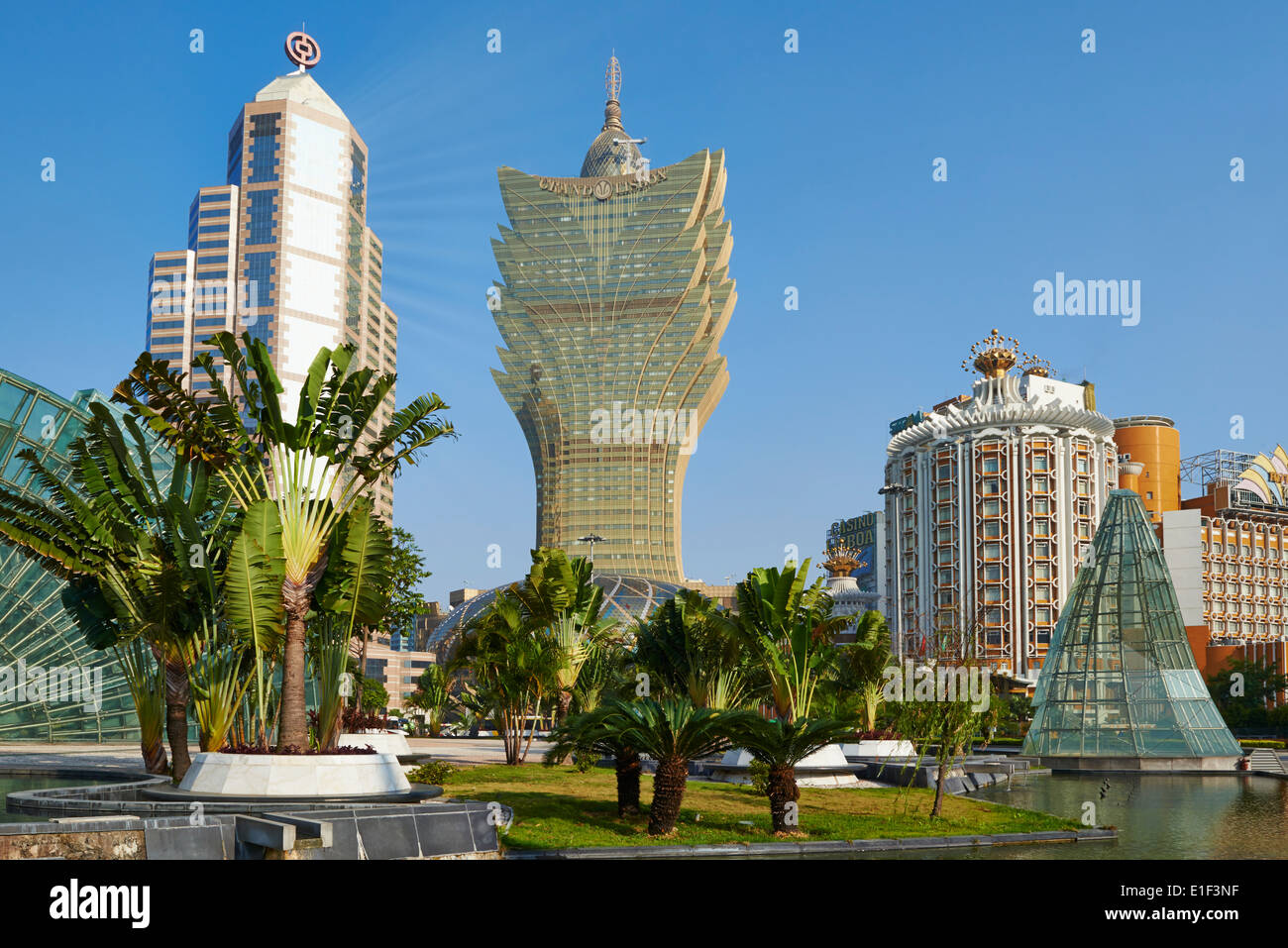 Lisboa architecture hi-res stock photography and images - Alamy