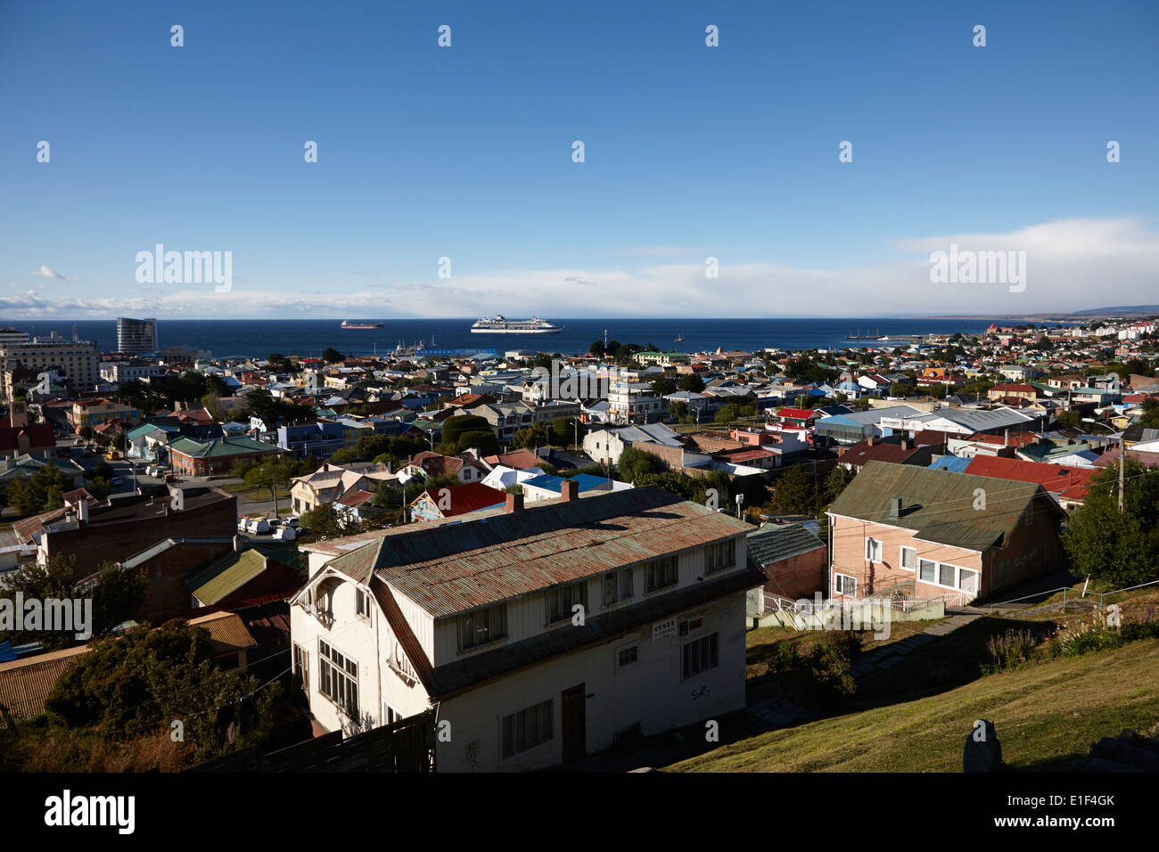 Magellan cross hi-res stock photography and images - Alamy