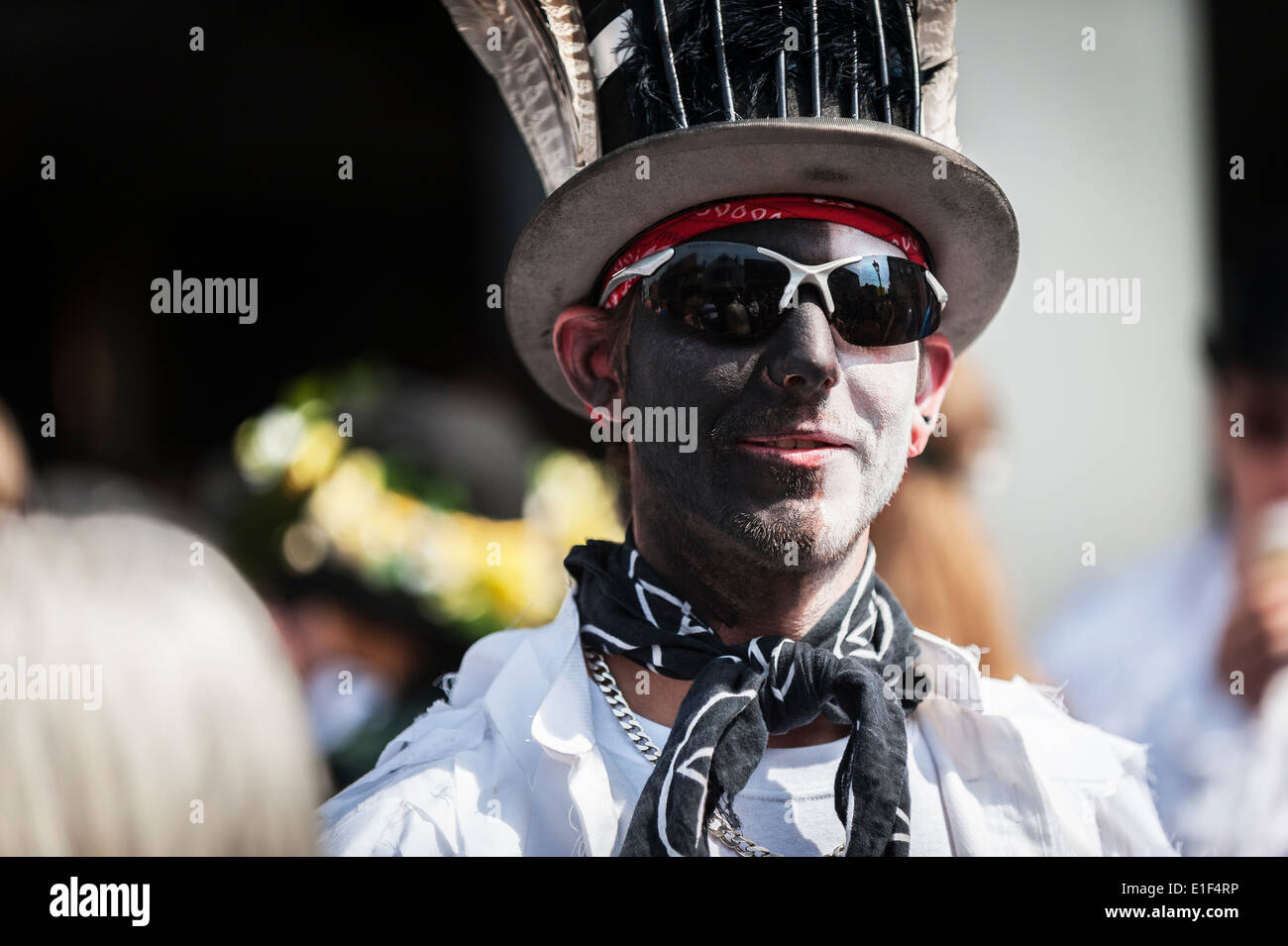 Eccentric dancer hi-res stock photography and images - Alamy